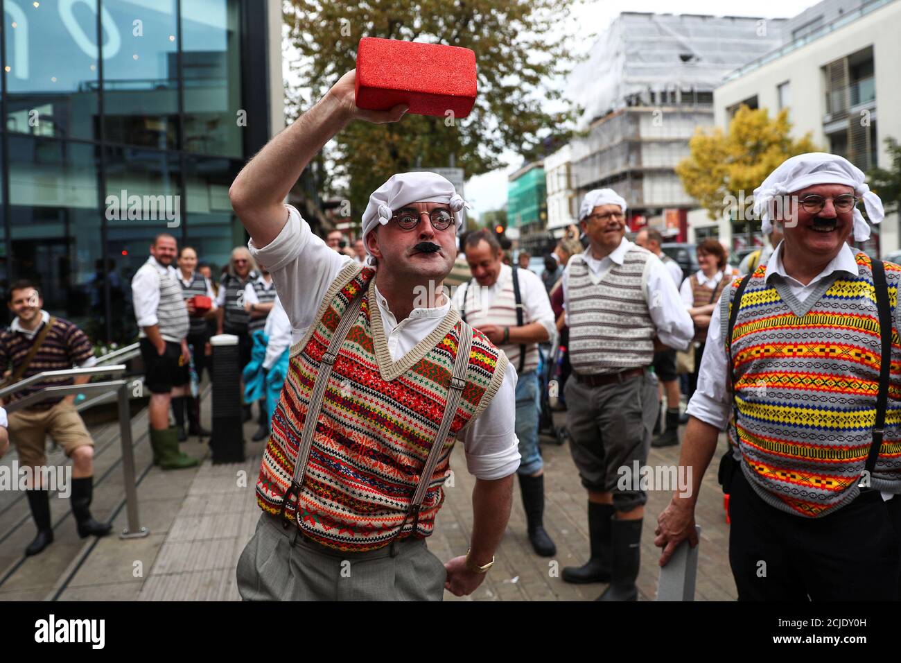 Flying circus monty pythons hi-res stock photography and images - Alamy