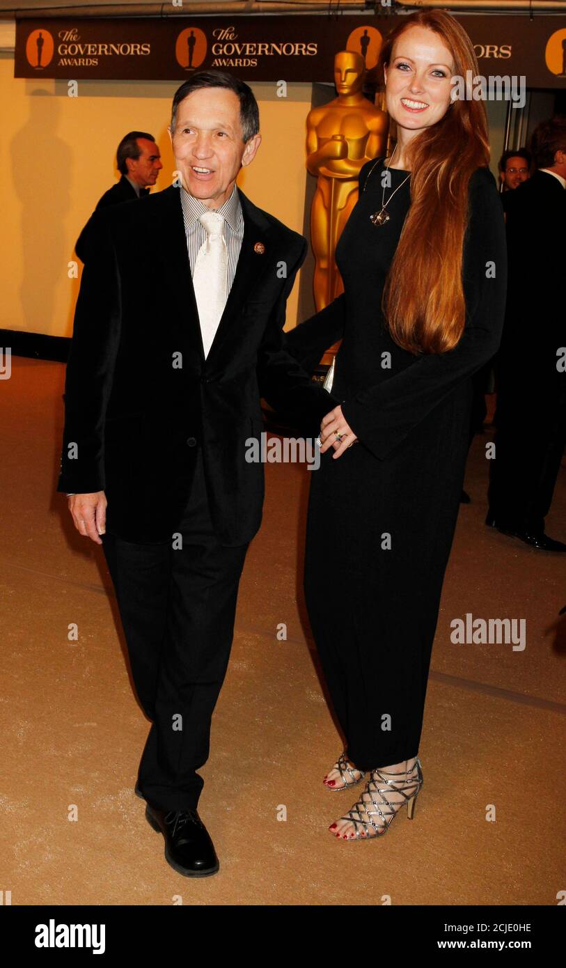 Elizabeth Kucinich And Dennis Kucinich High Resolution Stock ...