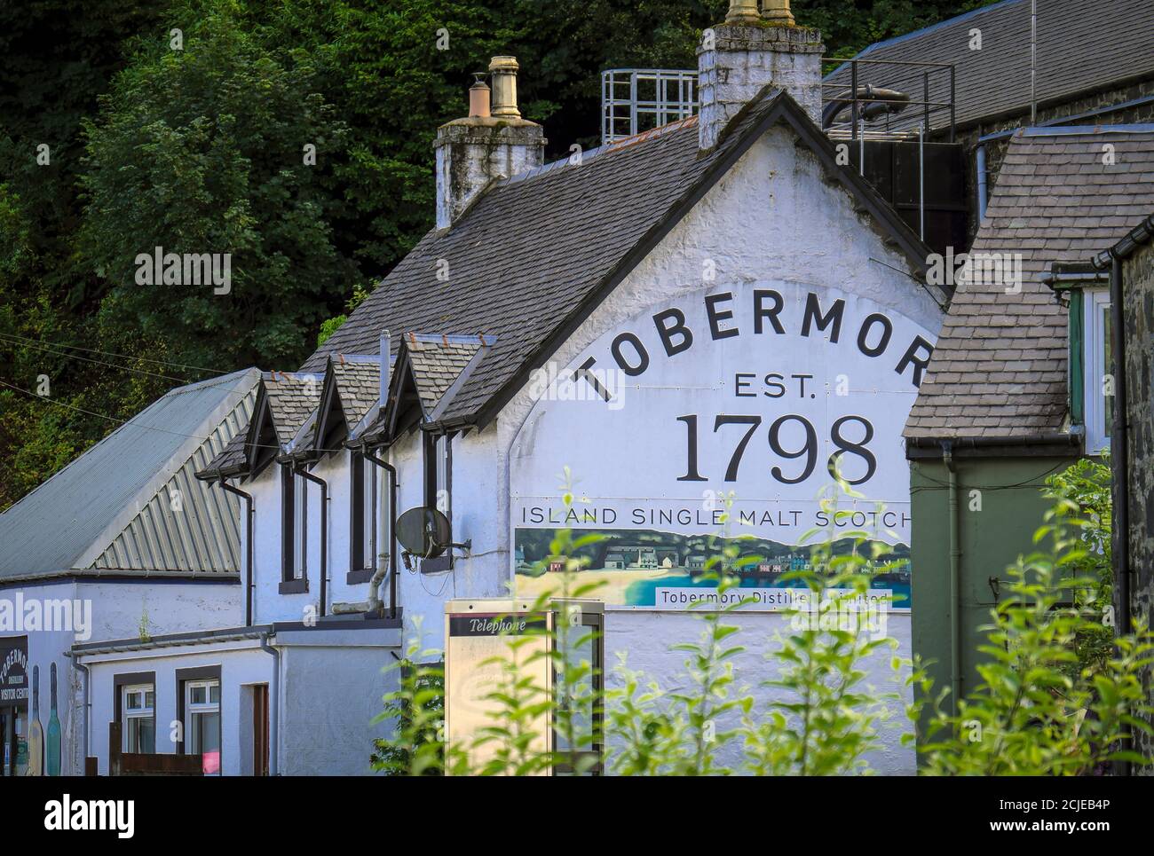 Tobermory Distillery, The Isle of Mull Stock Photo - Alamy