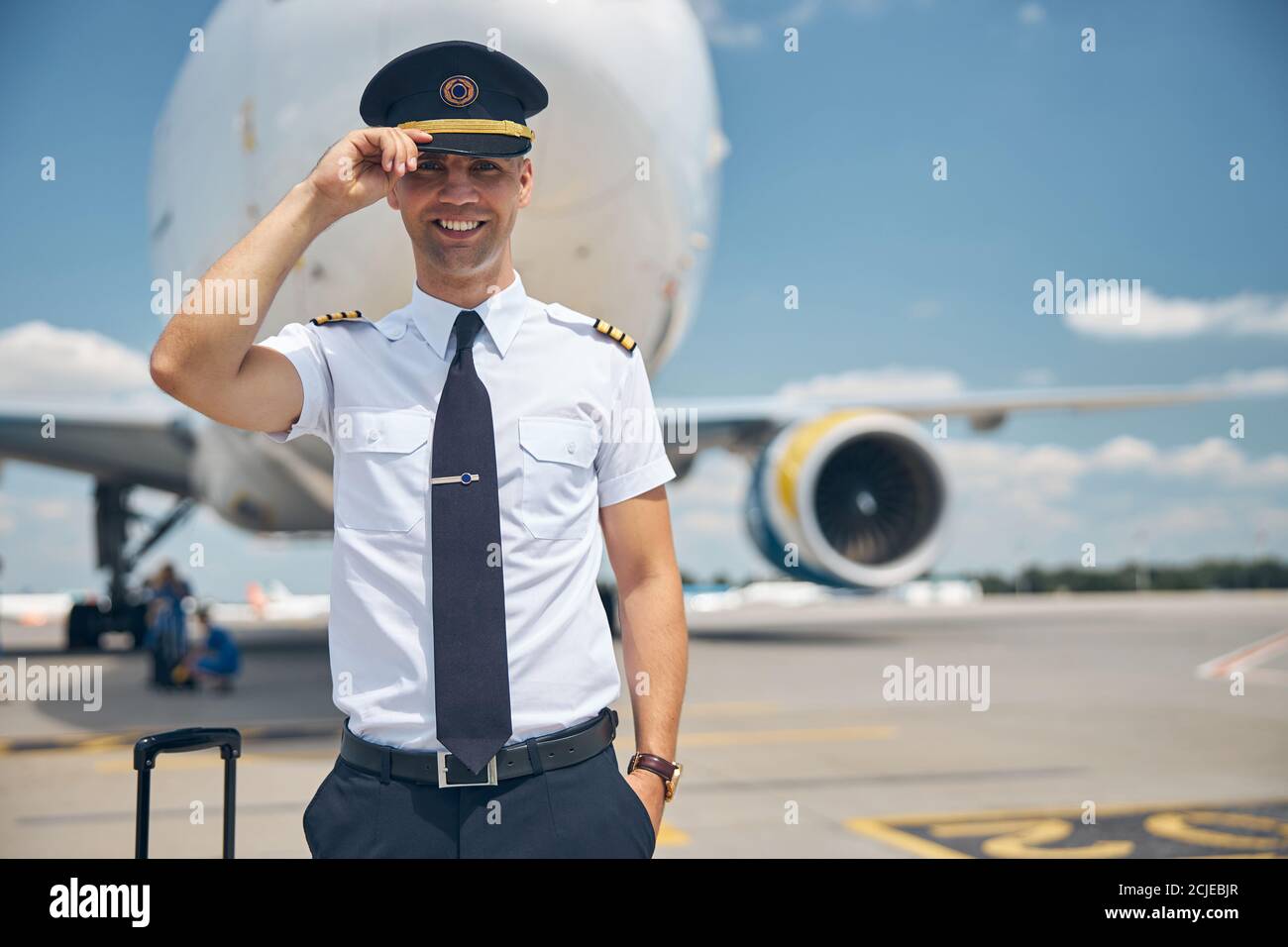 Airport pilot hi-res stock photography and images - Alamy