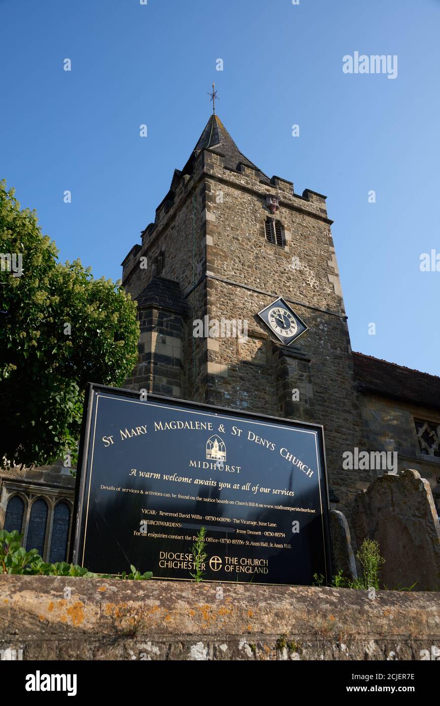Midhurst West Sussex. Town centre buildings showing architecture Stock ...