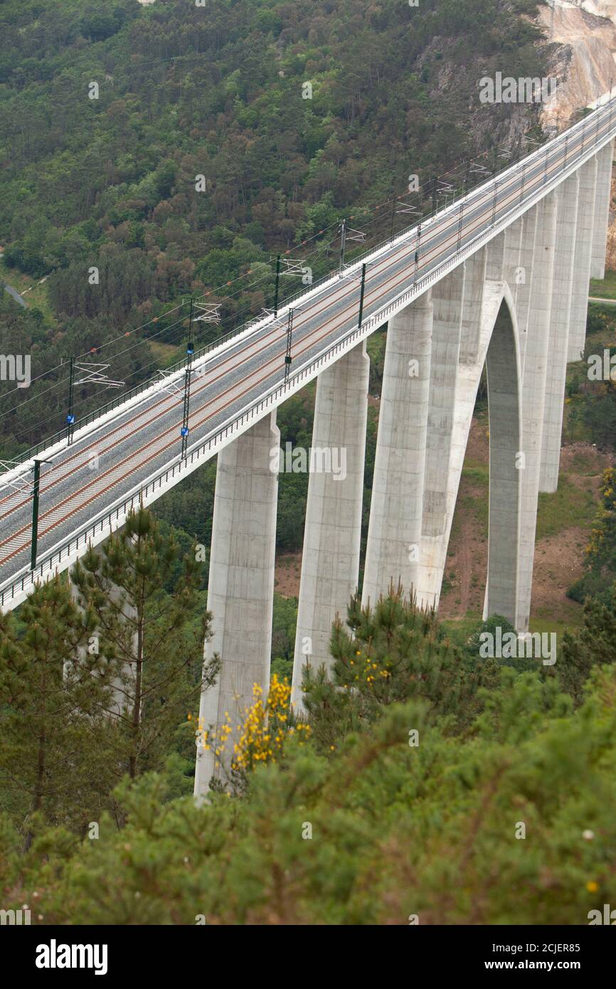 Hulla river hi-res stock photography and images - Alamy