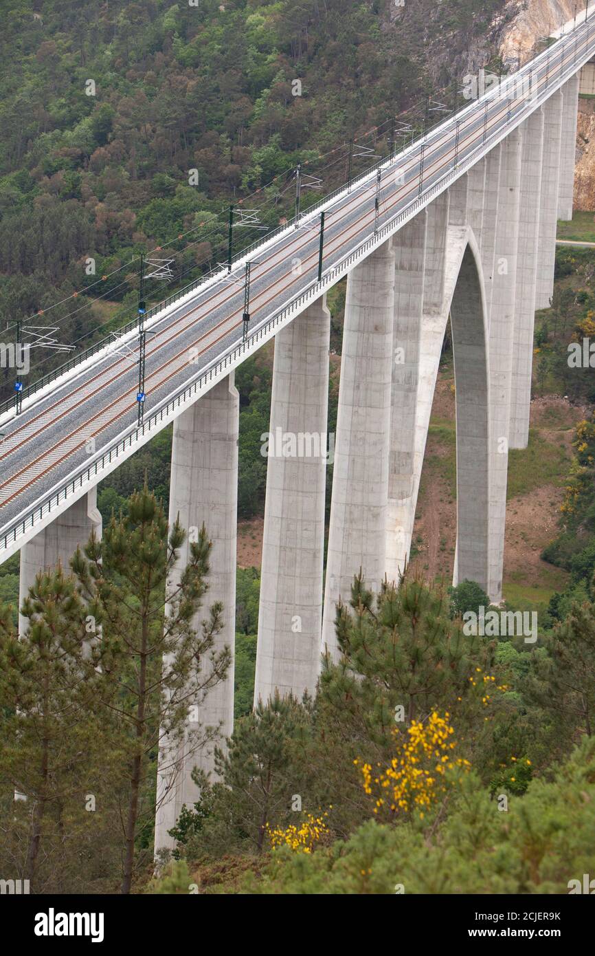 railway viaduct over the Hulla river Stock Photo - Alamy