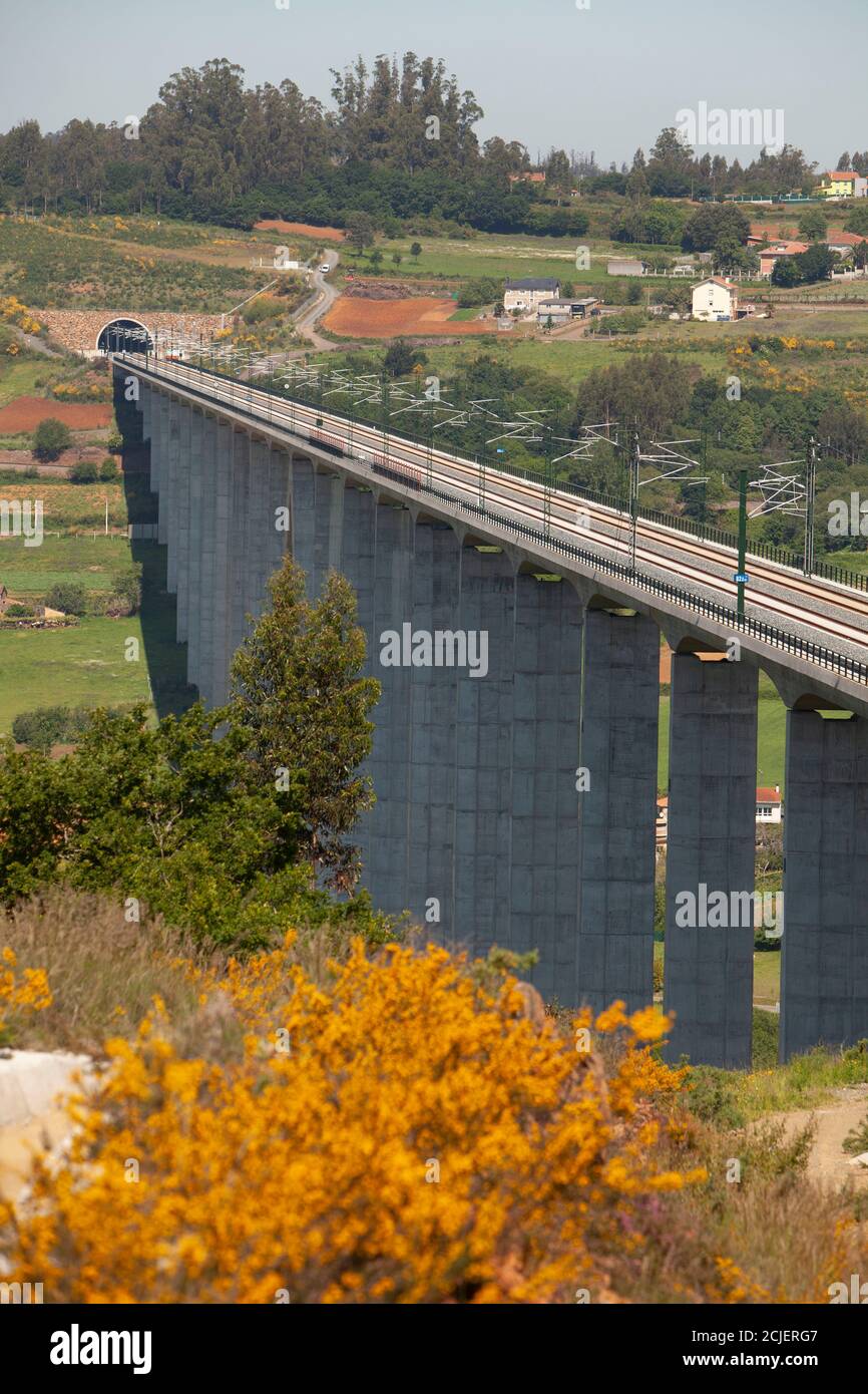 Viaducto de madrid hi-res stock photography and images - Alamy