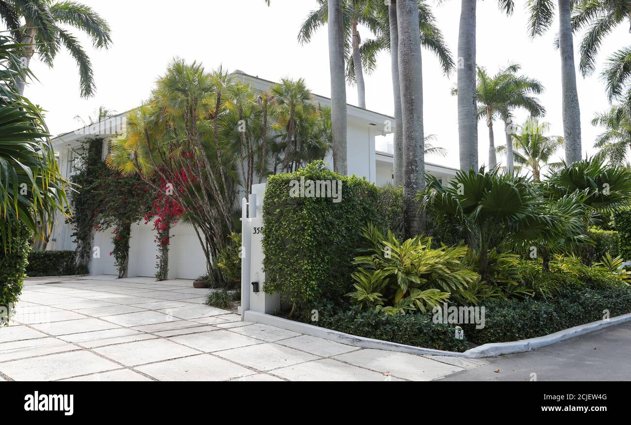 Jeffrey epstein palm beach hi-res stock photography and images - Alamy
