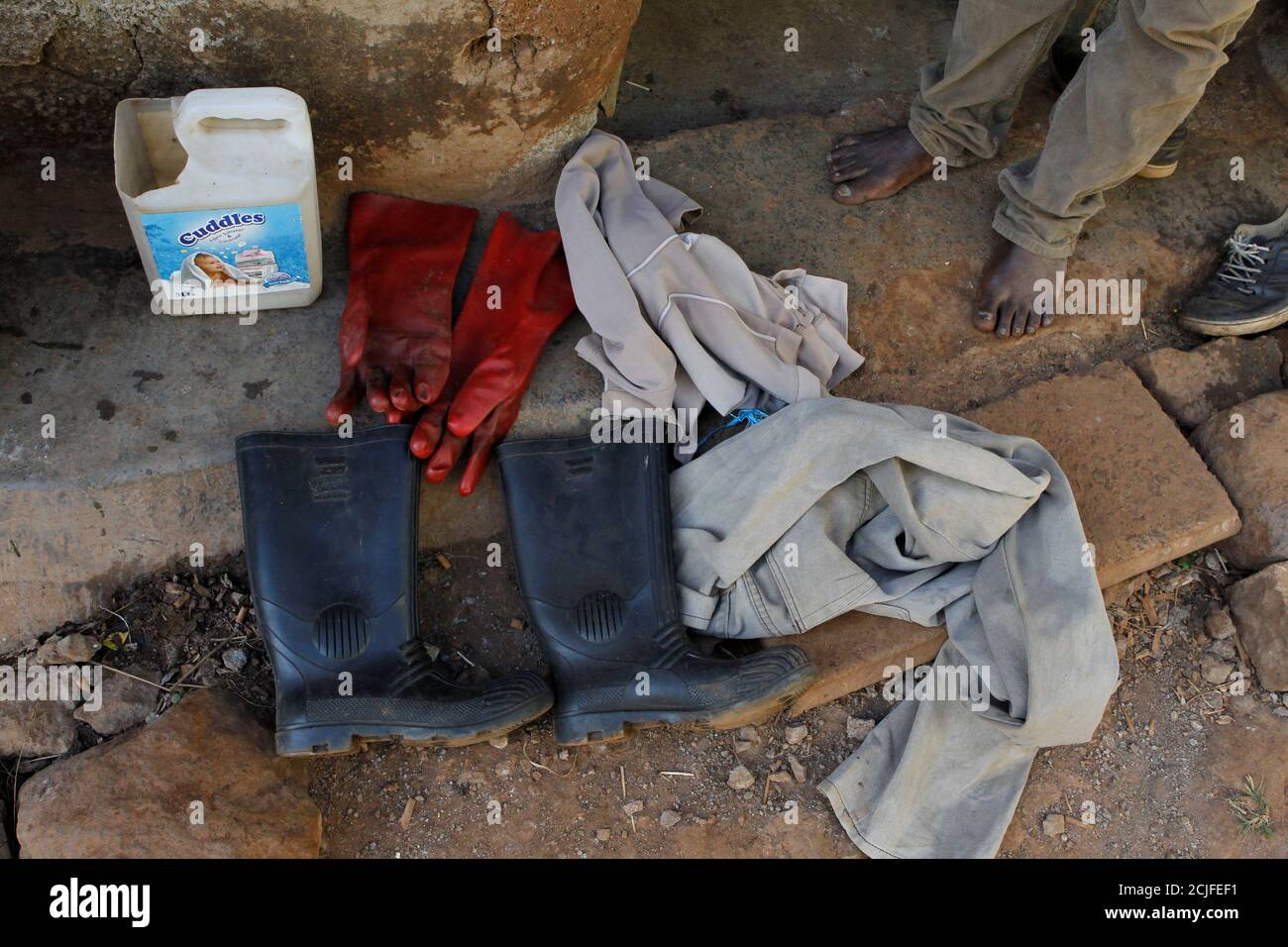 Latrine house hi-res stock photography and images - Alamy