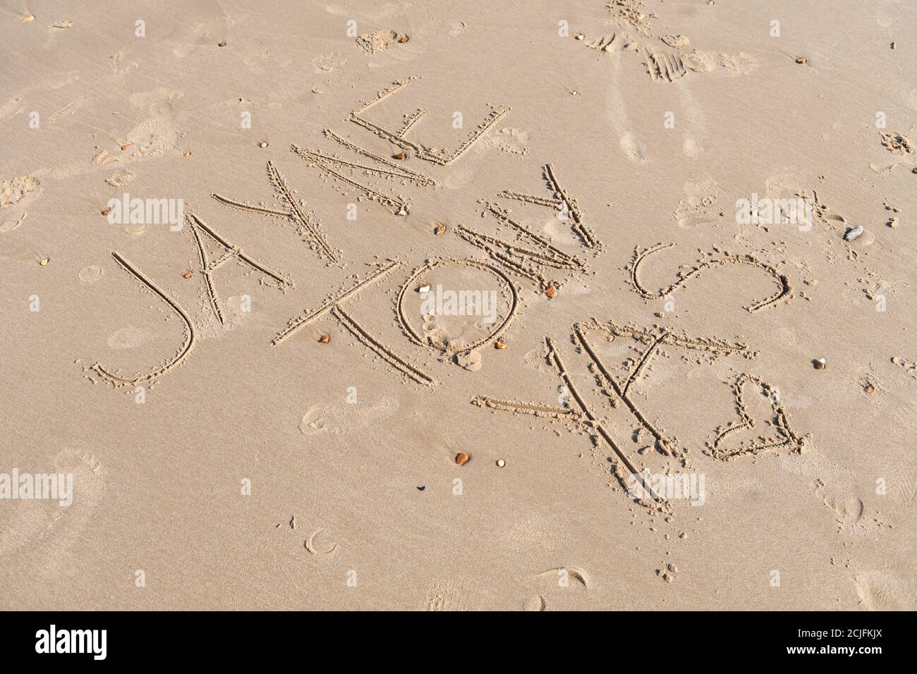 Letter beach hi-res stock photography and images - Alamy