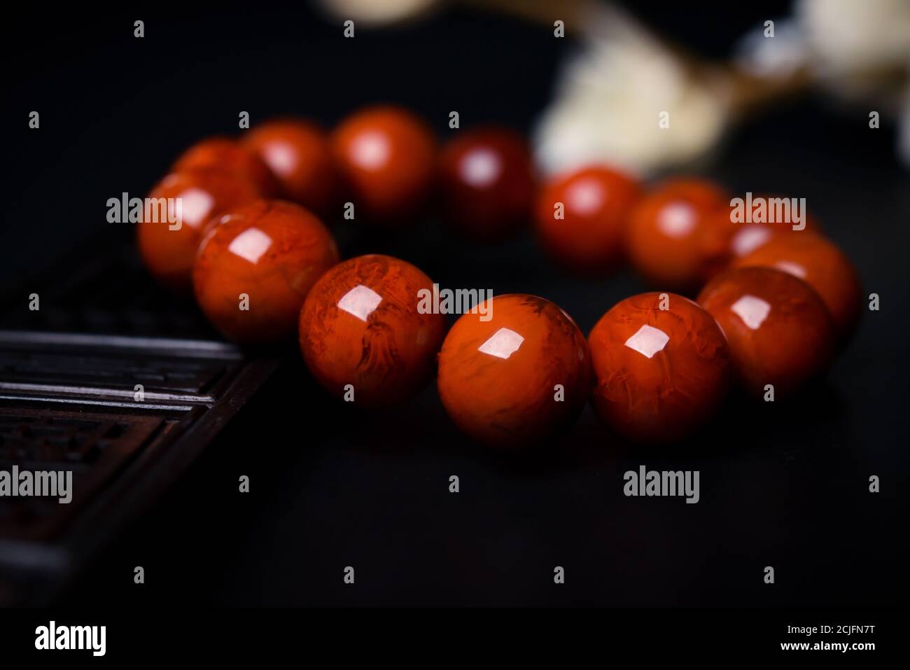 Hand strings hi-res stock photography and images - Alamy