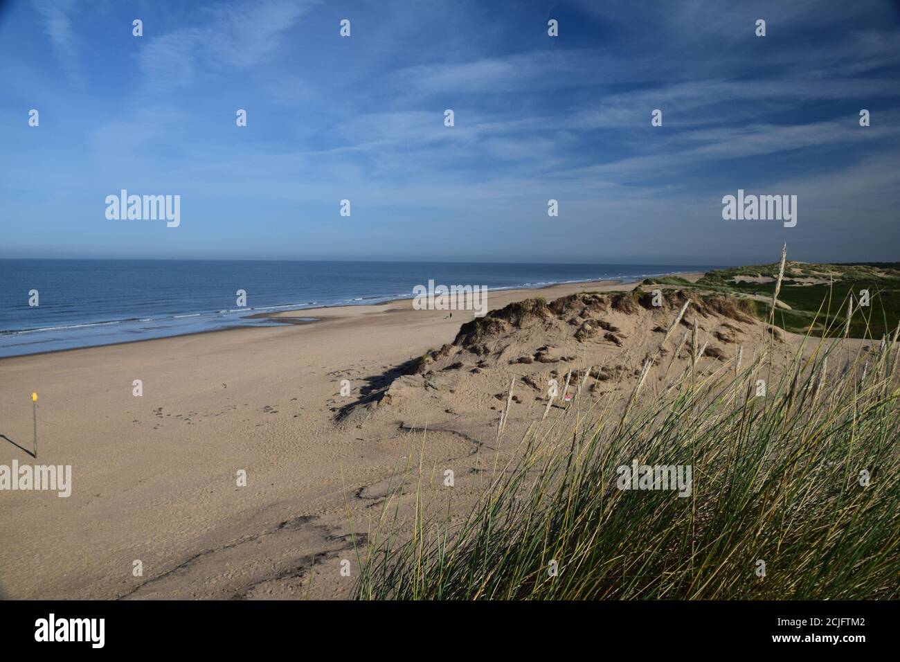 Undulating shoreline hi-res stock photography and images - Alamy