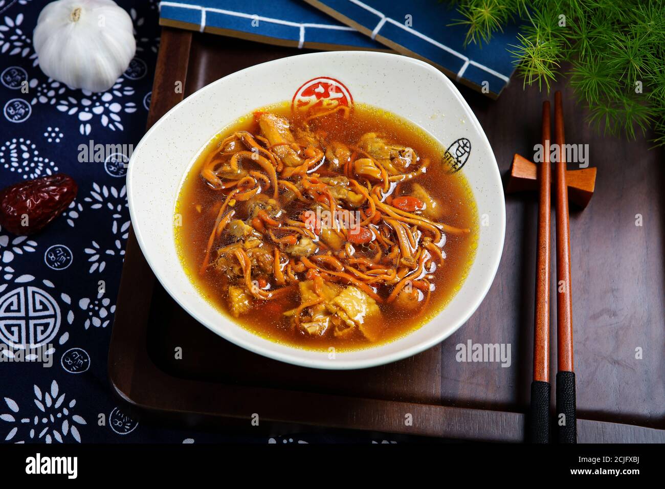 Cordyceps flower pot chicken Stock Photo - Alamy