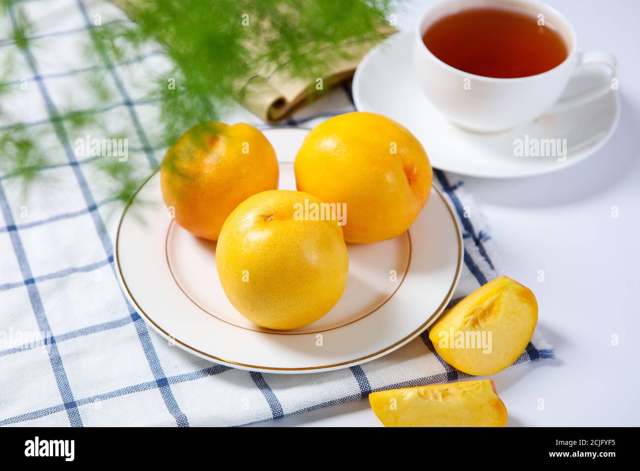 Hot Peach Tea High Resolution Stock Photography and Images - Alamy