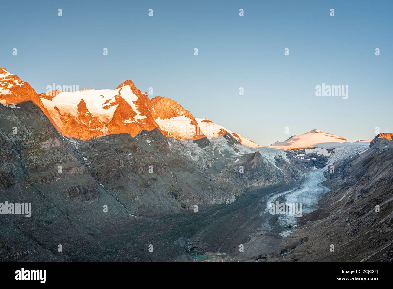 Breathtaking Sunrise over Grossglockner summit, Peak and Pasterze in ...
