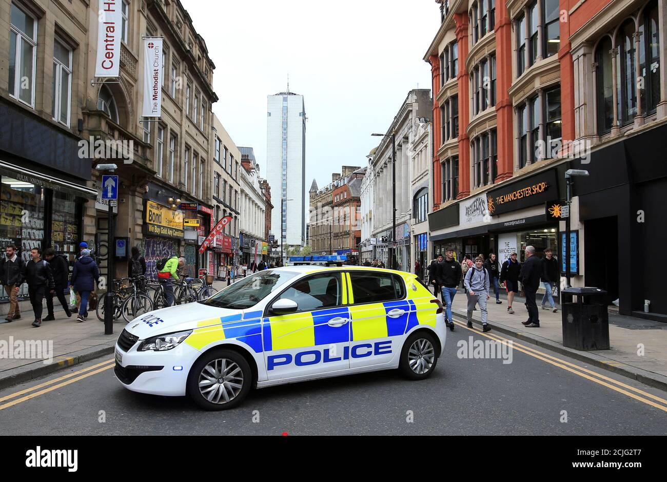 Manchester police car crime scene hi-res stock photography and images ...