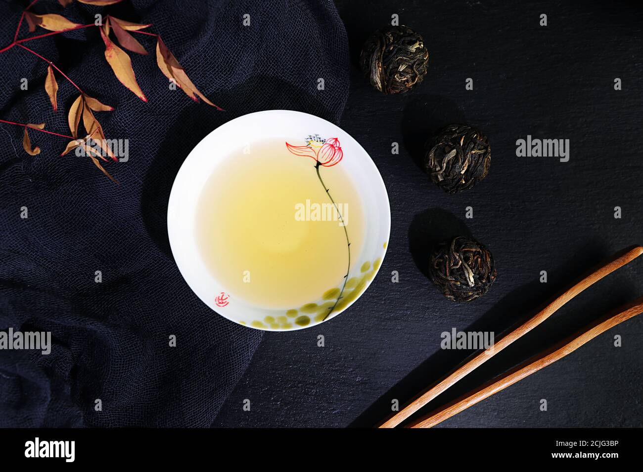 Tuo circle hi-res stock photography and images - Alamy