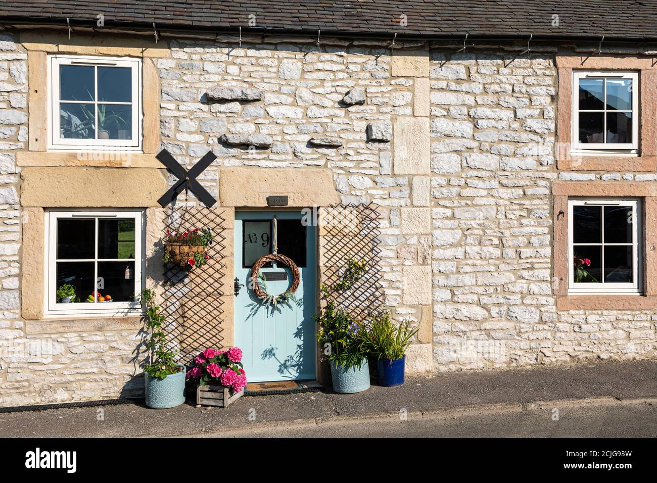 Peak district limestone hi-res stock photography and images - Alamy