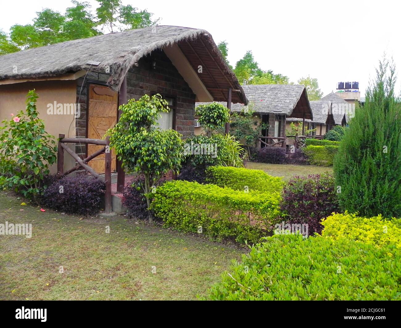 Traditional indian house bungalow hi-res stock photography and images ...