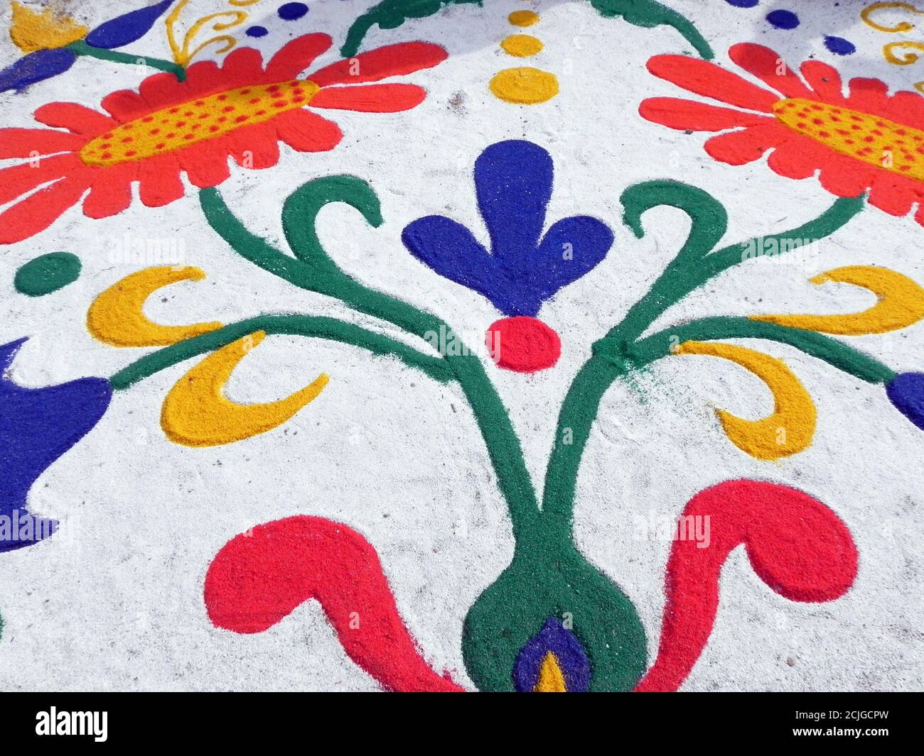 Onam rangoli hi-res stock photography and images - Alamy