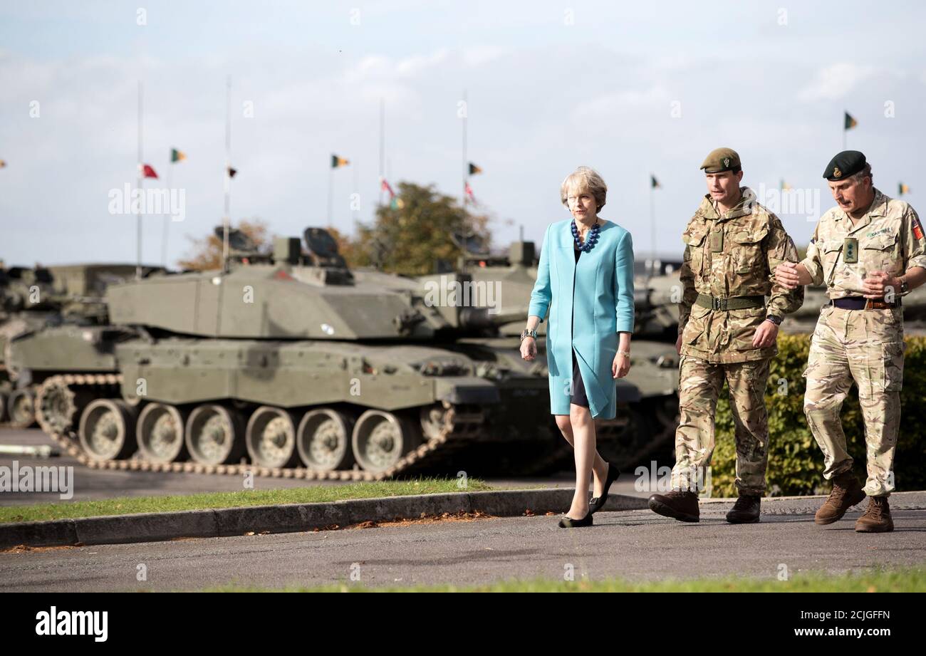 Bulford army camp hi-res stock photography and images - Alamy
