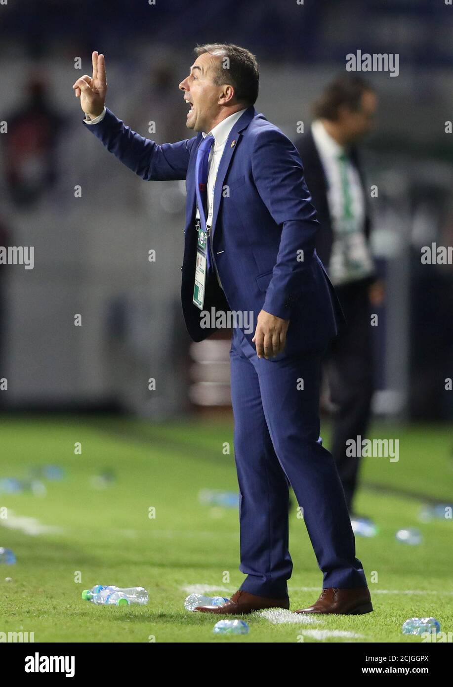 Lebanon coach hi-res stock photography and images - Alamy