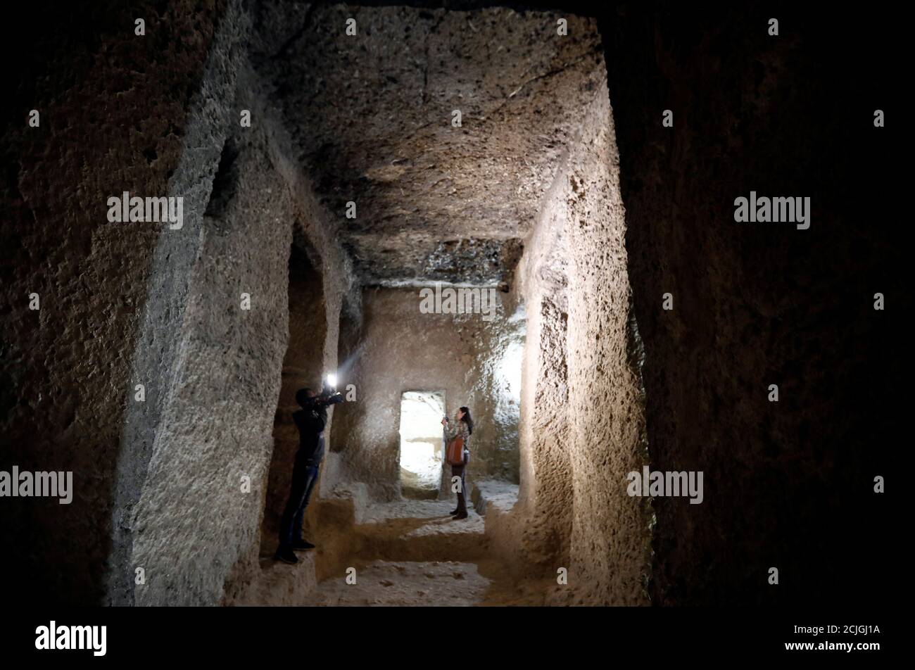 Amarna Tomb High Resolution Stock Photography and Images - Alamy