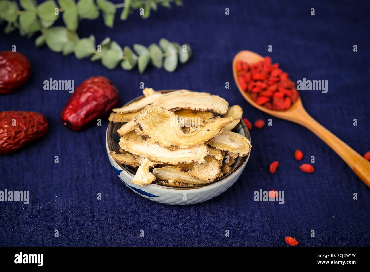 Chinese angelica hi-res stock photography and images - Alamy