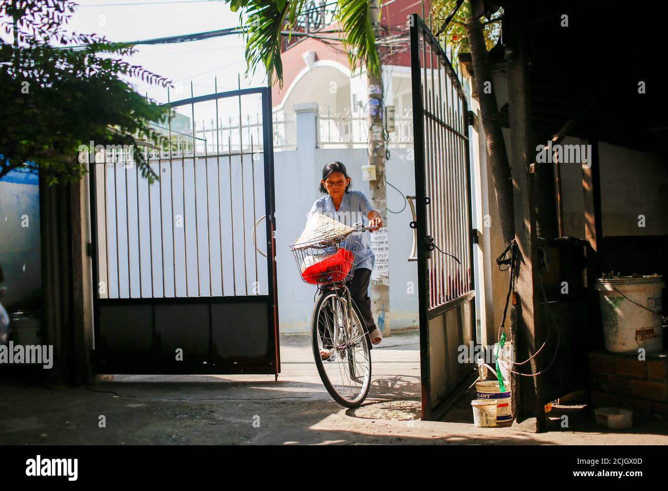 Operation babylift hi-res stock photography and images - Alamy