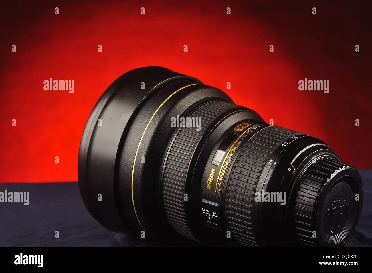 Zoom zoom hi-res stock photography and images - Alamy