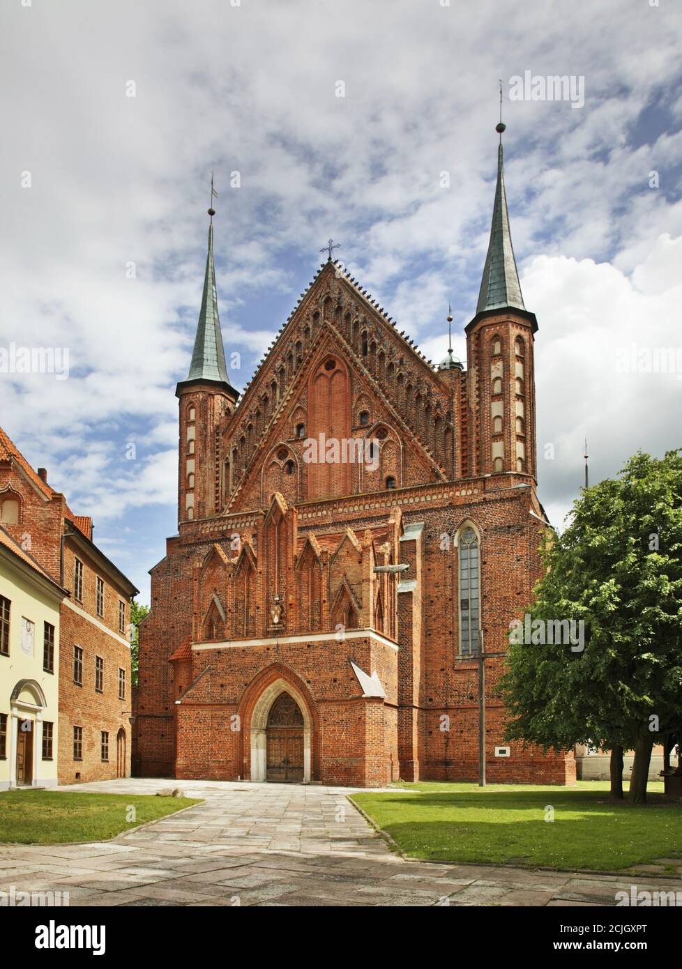 Archcathedral Basilica of Assumption of Blessed Virgin Mary and St ...