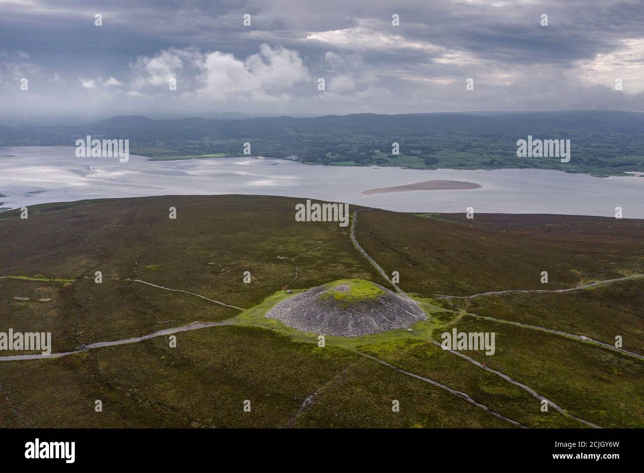 Queen maeve’s cairn hi-res stock photography and images - Alamy