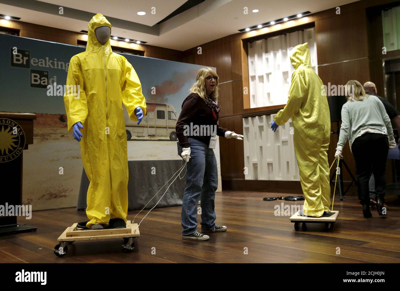Breaking bad tv series 2015 hi-res stock photography and images - Alamy