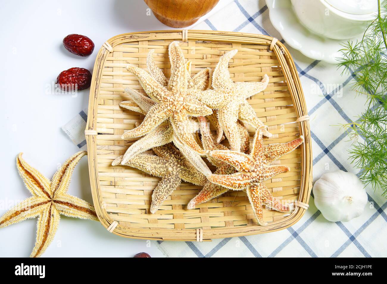Cooked starfish hi-res stock photography and images - Alamy