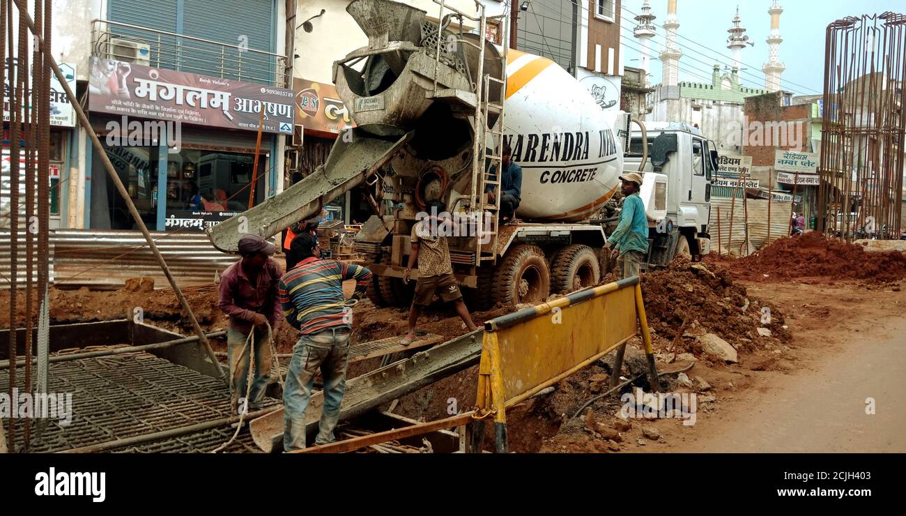 DISTRICT KATNI, INDIA - AUGUST 07, 2019: Indian road construction ...
