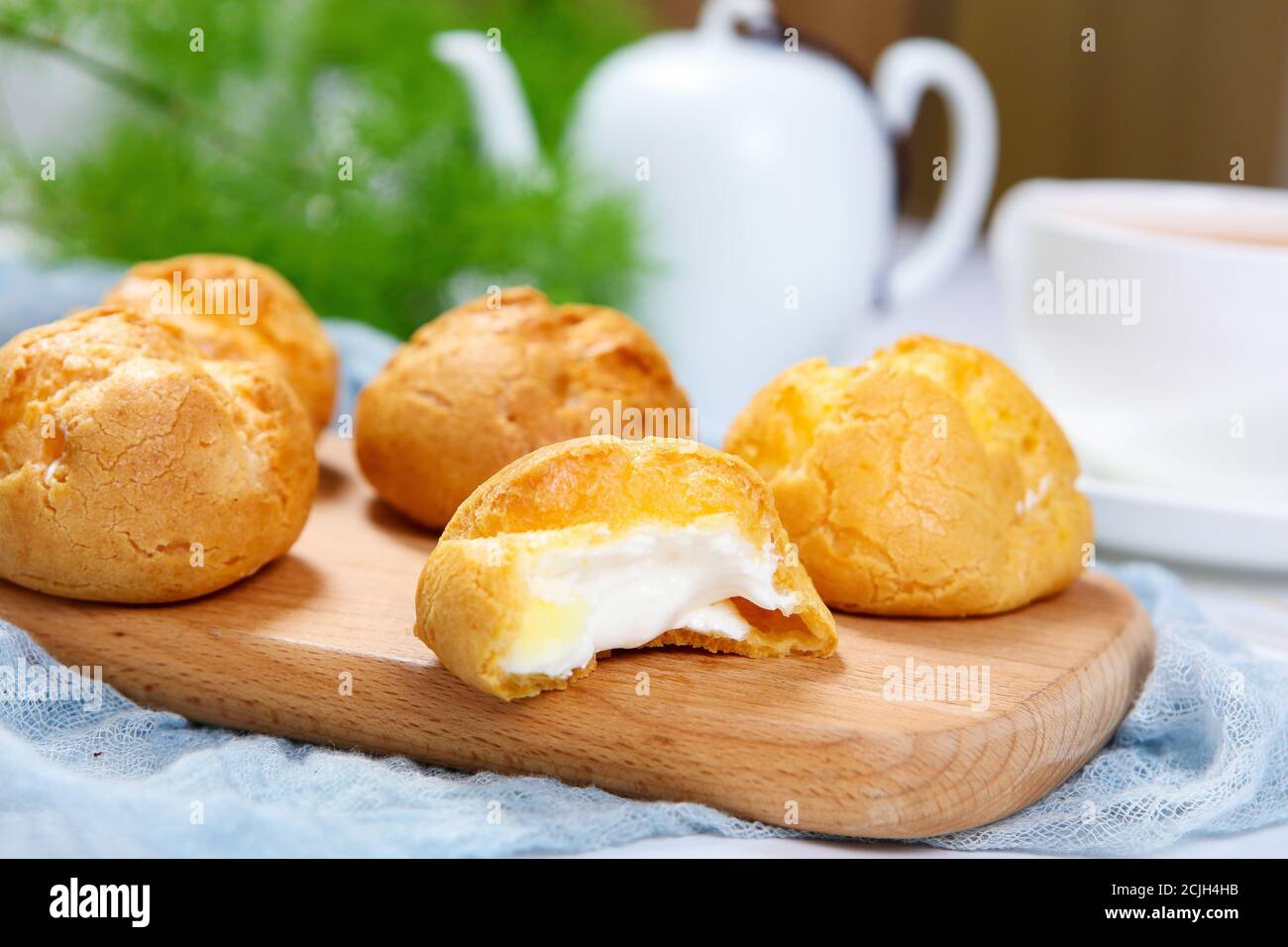 Puff delicious afternoon tea Stock Photo - Alamy
