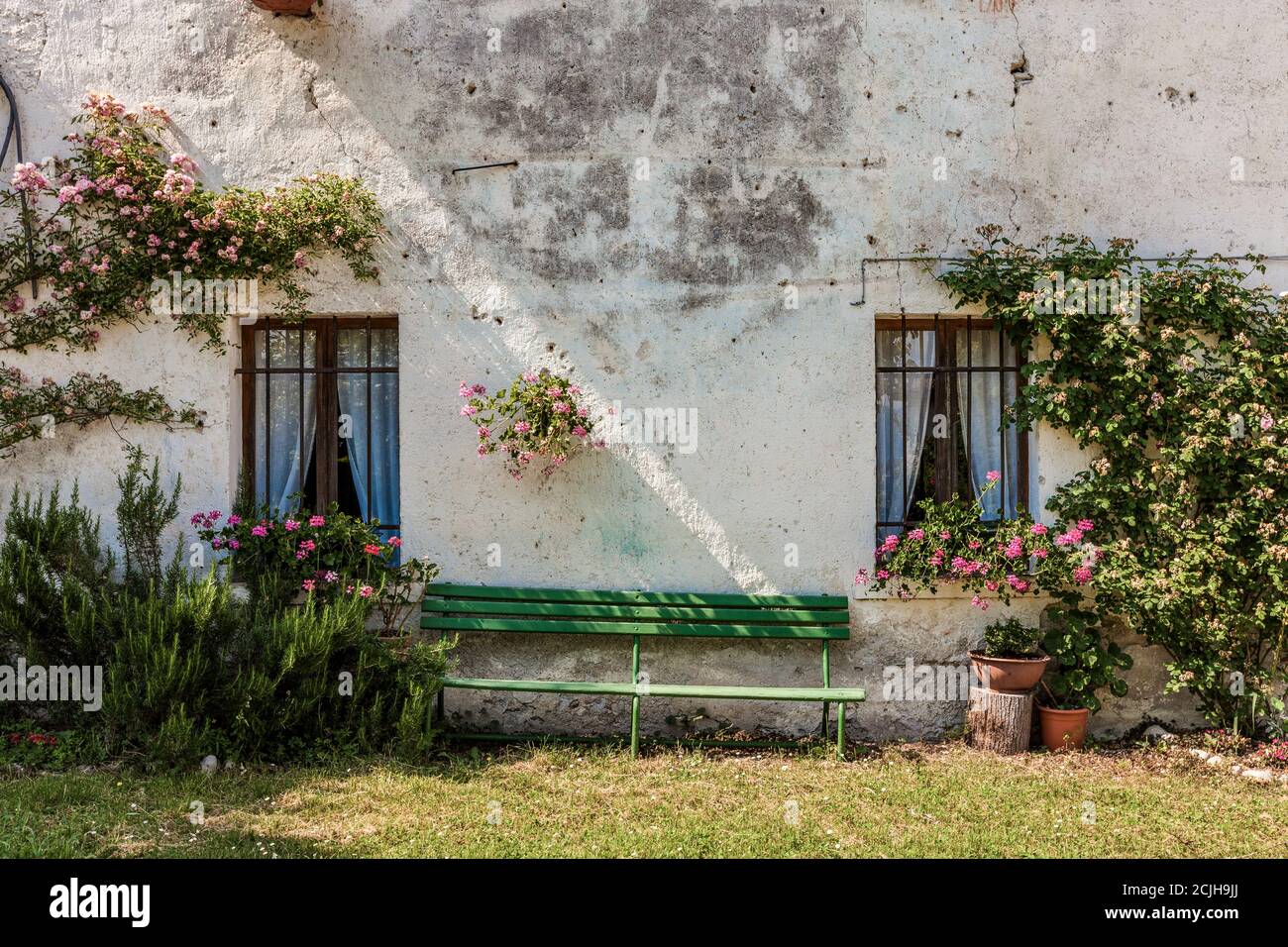 Grum hi-res stock photography and images - Alamy