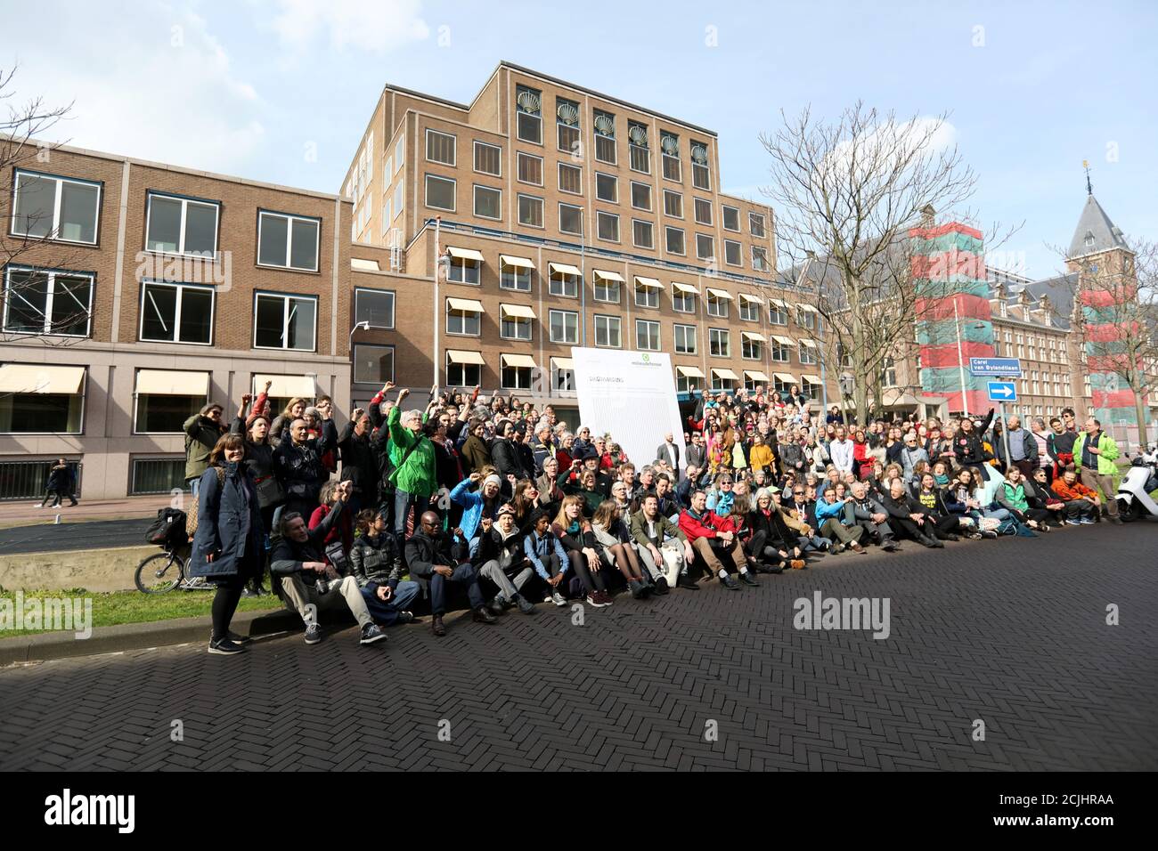 Shell Headquarters Hague High Resolution Stock Photography and Images ...