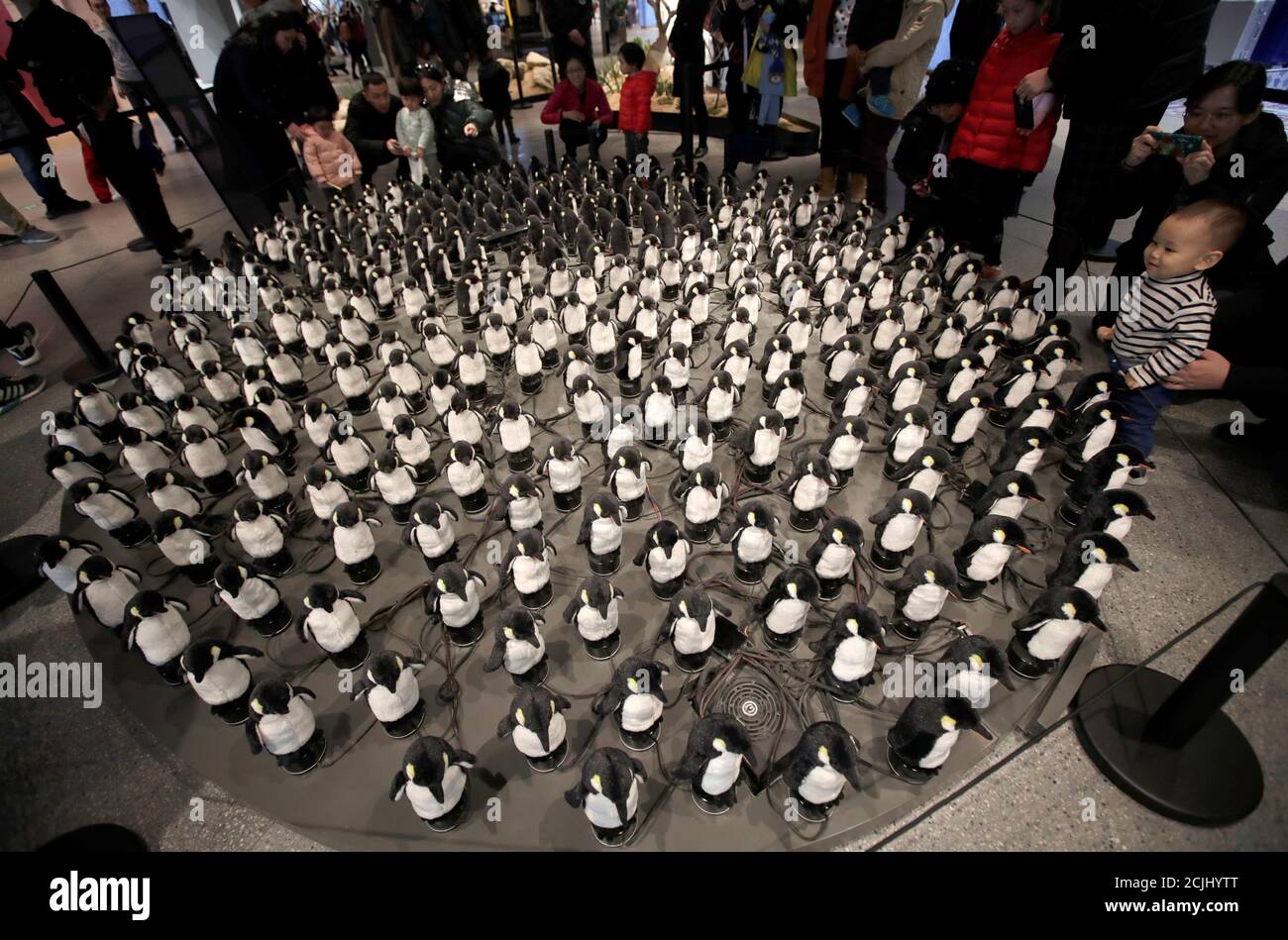 China skp mall hi-res stock photography and images - Alamy