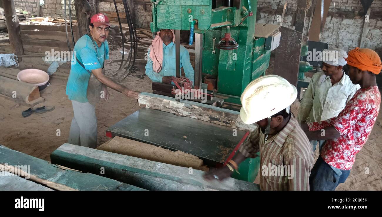 DISTRICT KATNI, INDIA - SEPTEMBER 16, 2019: Indian wooden worker ...