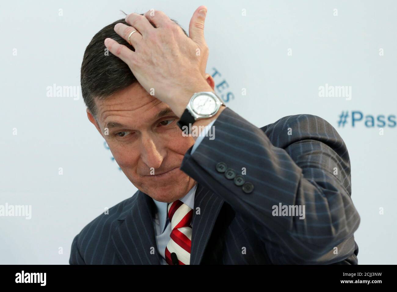 Lt gen michael flynn hi-res stock photography and images - Alamy