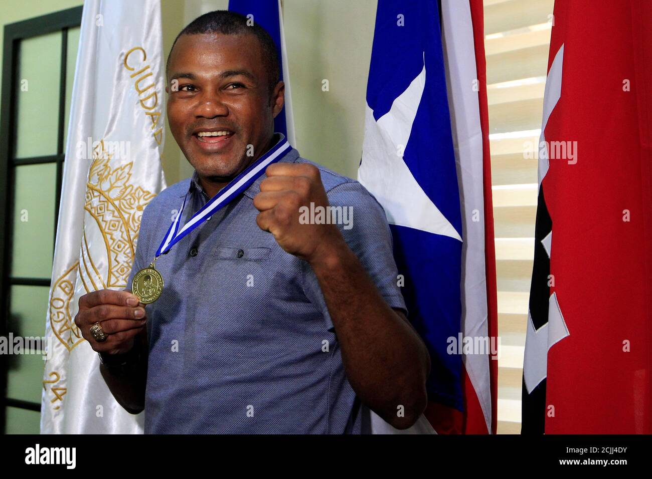 Felix Tito Trinidad High Resolution Stock Photography and Images - Alamy