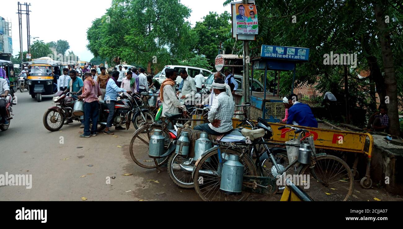 DISTRICT KATNI, INDIA - SEPTEMBER 16, 2019: Indian village street ...