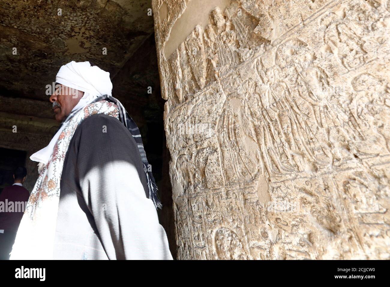 Cemeteries in cairo hi-res stock photography and images - Alamy