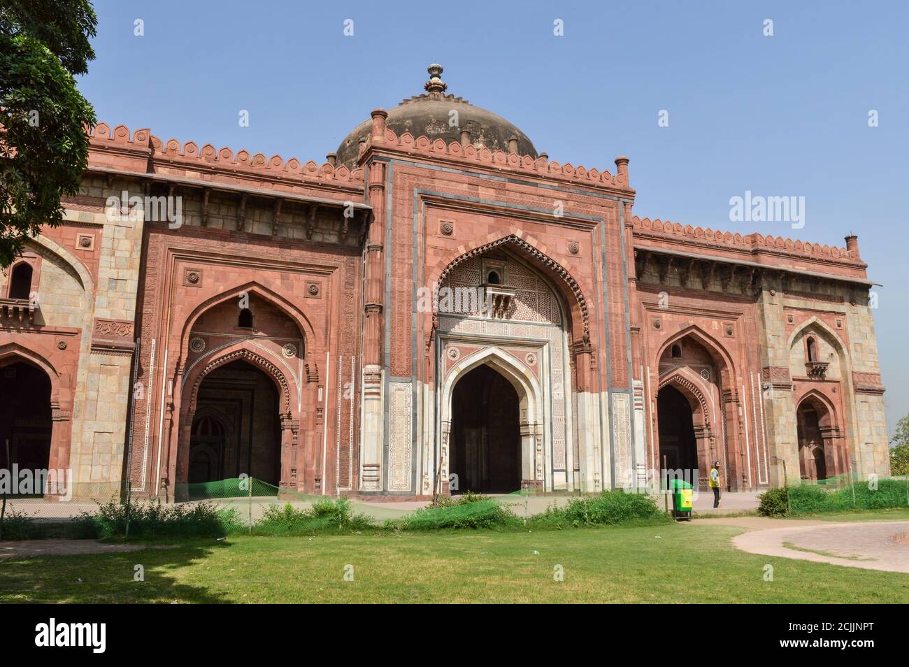 A mesmerizing view of architecture of main tomb at old fort from side ...