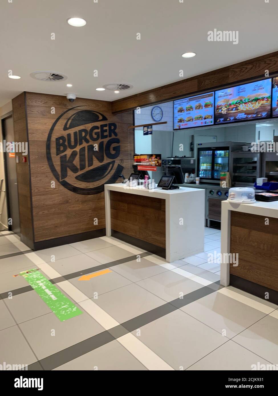 Cashier counter food hi-res stock photography and images - Alamy