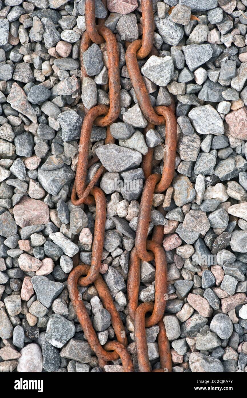Rusted chains hi-res stock photography and images - Alamy