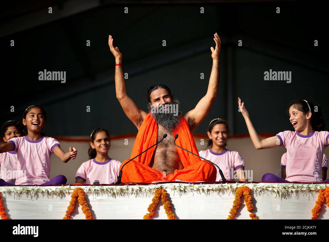 Guru baba ramdev hi-res stock photography and images - Alamy