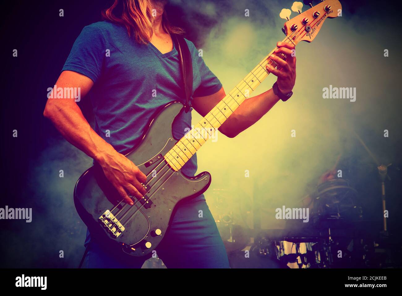 Rock band stage background hi-res stock photography and images - Alamy