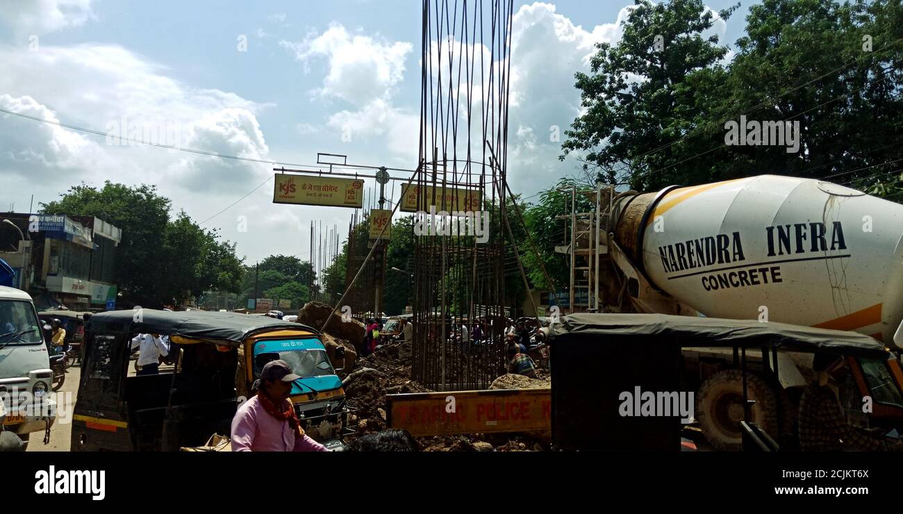 DISTRICT KATNI, INDIA - SEPTEMBER 15, 2019: Indian road construction ...