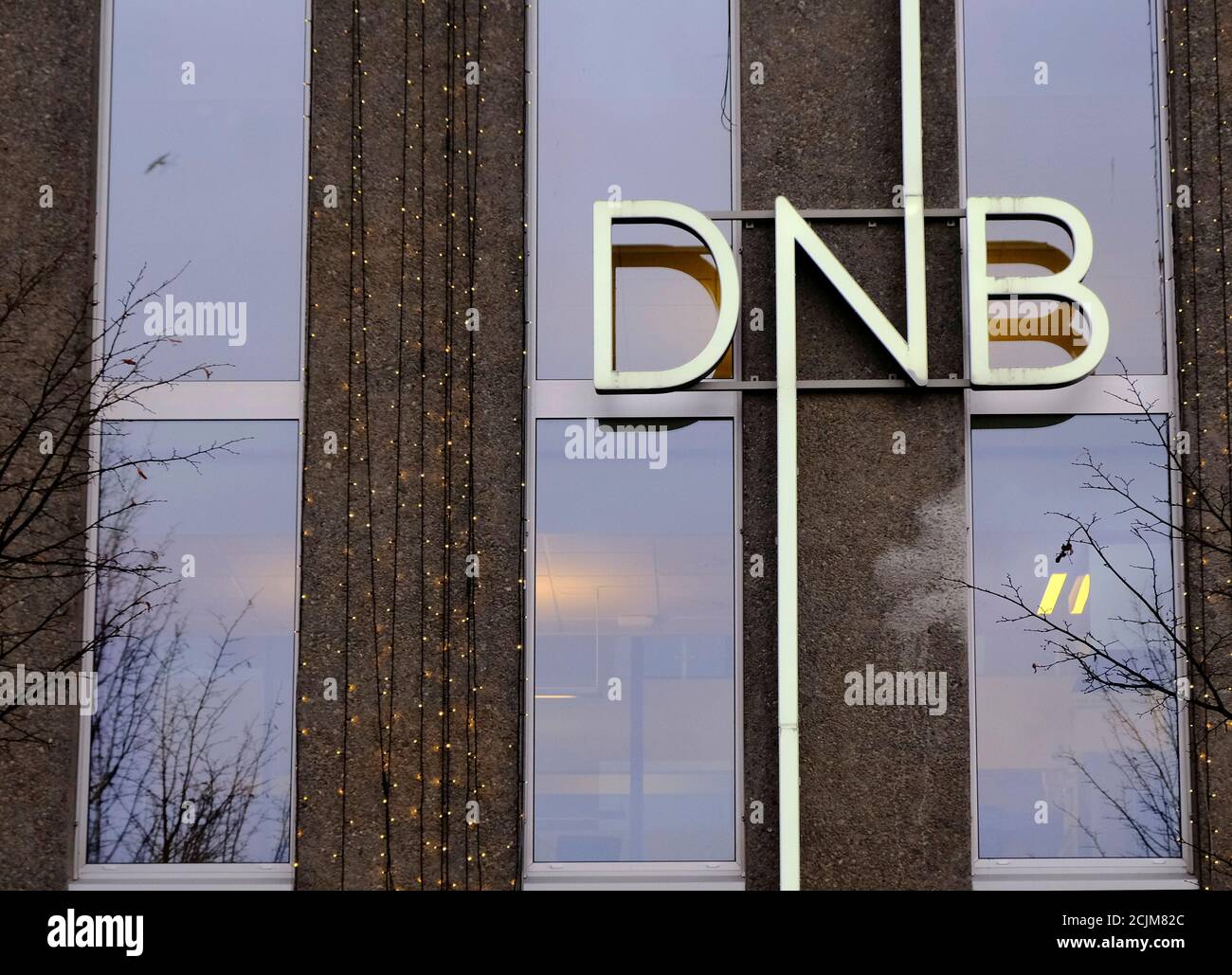 Dnb logo hi-res stock photography and images - Alamy