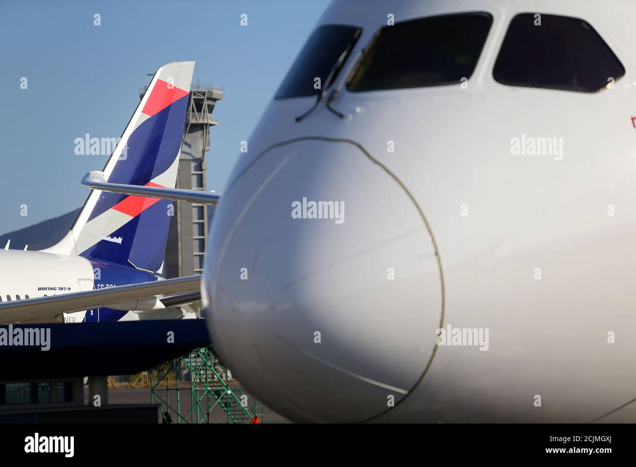 Latam airlines planes hi-res stock photography and images - Alamy