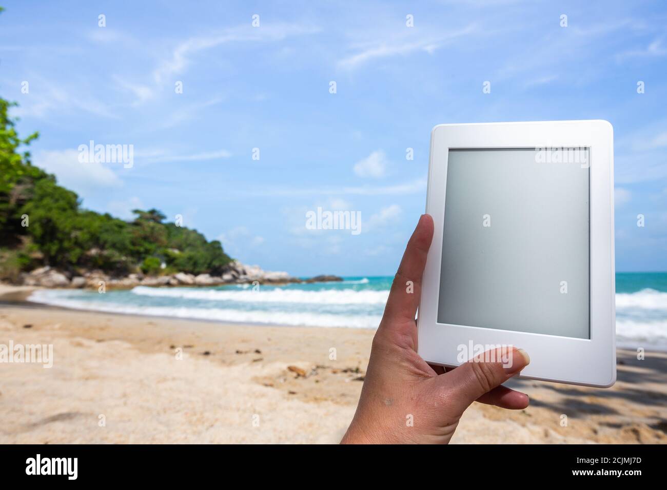 Tablet beach asia hi-res stock photography and images - Alamy